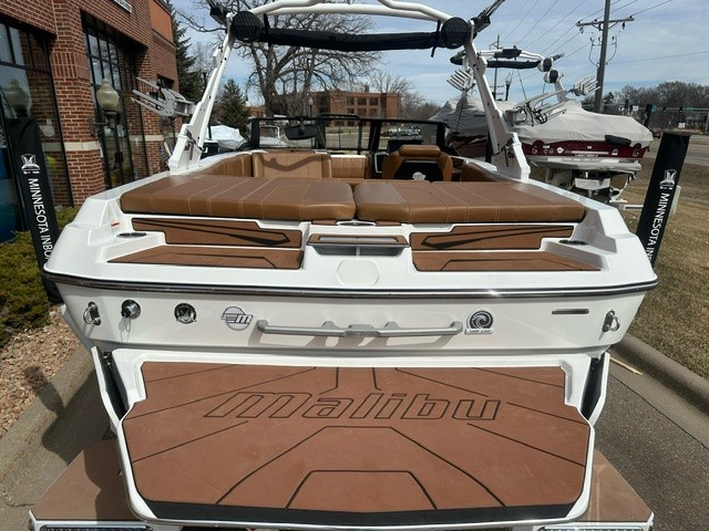 Pre-Owned, Used Inboard Boats For Sale | Malibu & Axis Boats